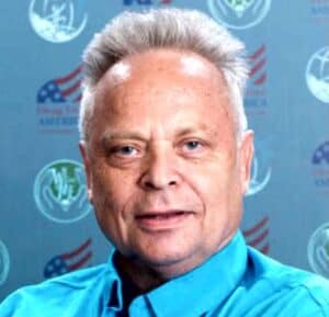 Norbert Heuser – Caravan to Midnight